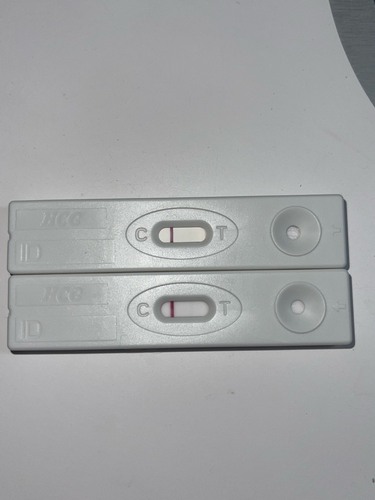 Zien jullie ook een lijntje of word ik gek? | ben ik zwanger? | 1 ...