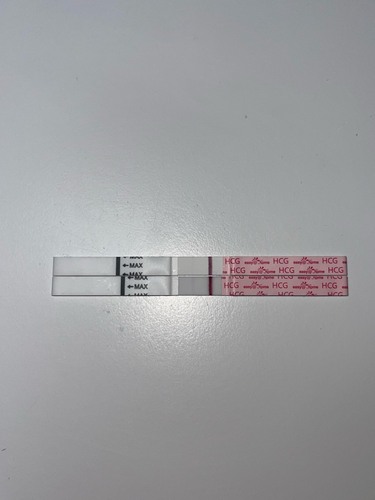 Zien jullie ook een lijntje of word ik gek? | ben ik zwanger? | 1 ...